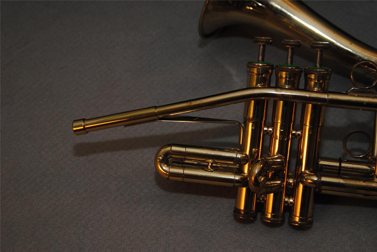 DEG “Classic” Sax-Shaped Trumpet | Bassic Sax